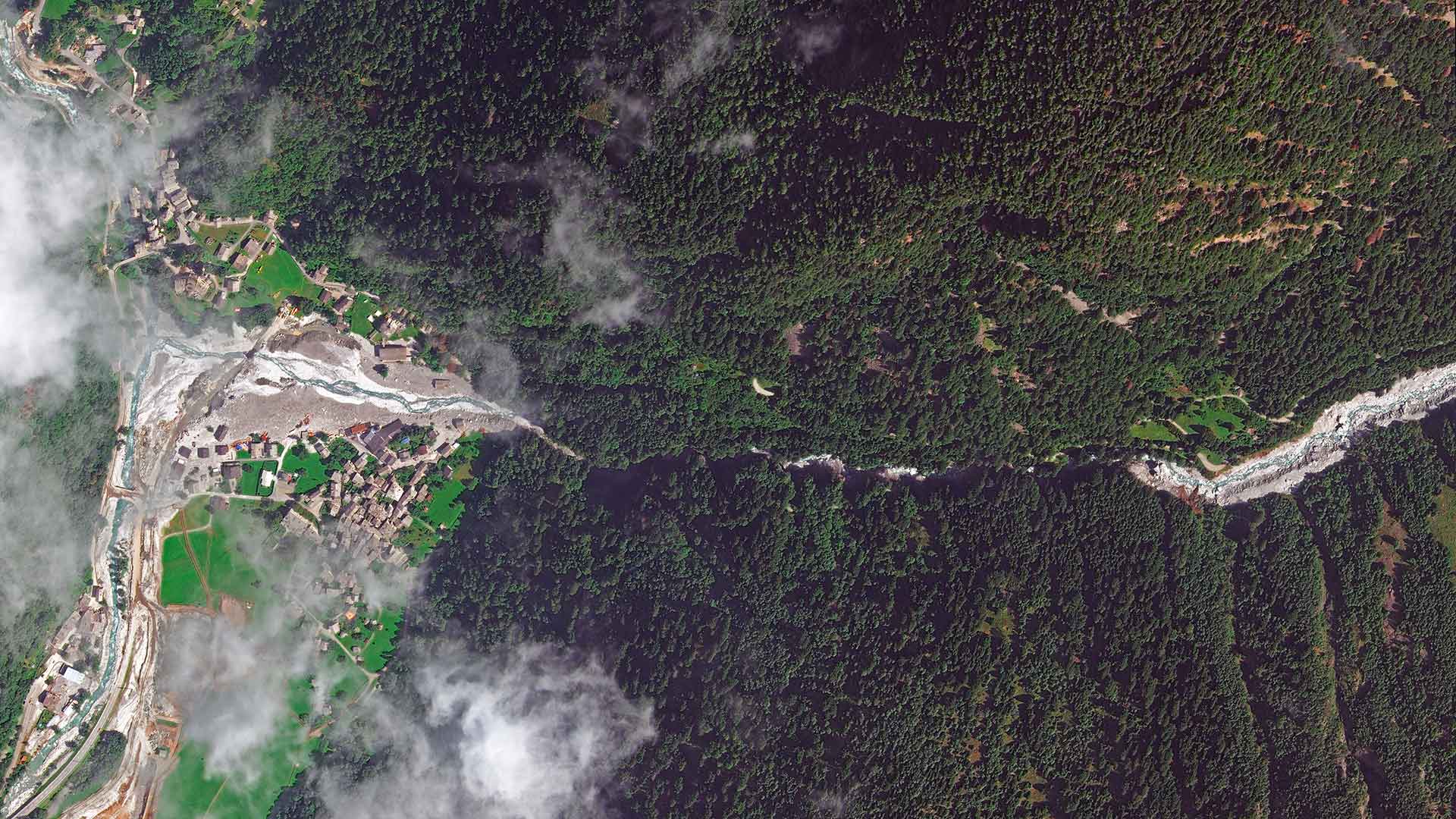 Seen From Space: Landslide In The Swiss Alps | European Space Imaging